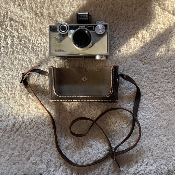 Argus | Cameras, Photo & Video | Vintage Argus Camera With Case ...
